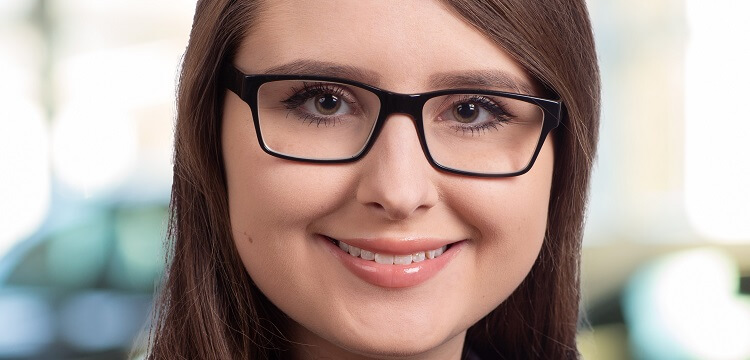 Über Uns - Autohaus Fischer & Böhm GmbH & Co. KG in Leverkusen und Solingen